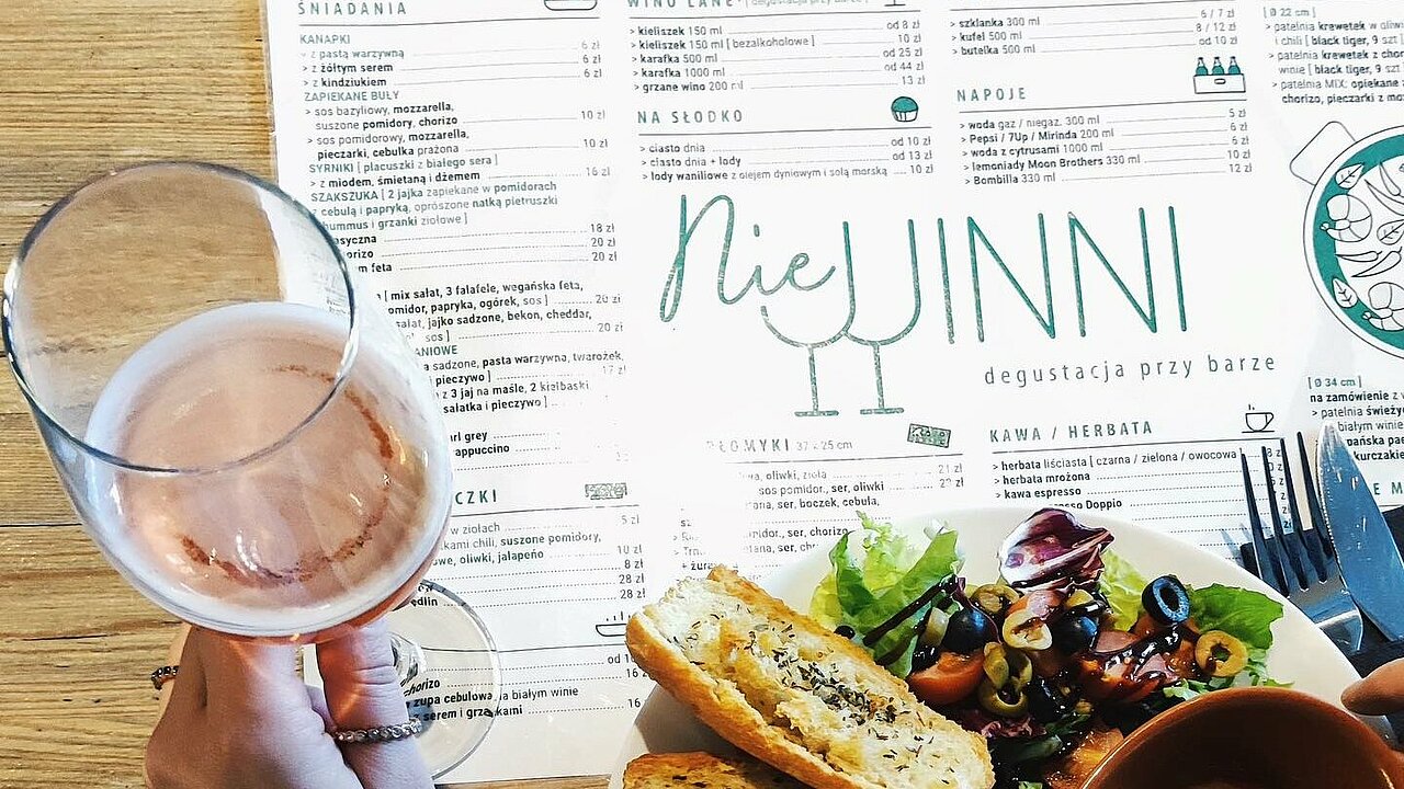 NieWinni: Turystyczny Portal Łodzi