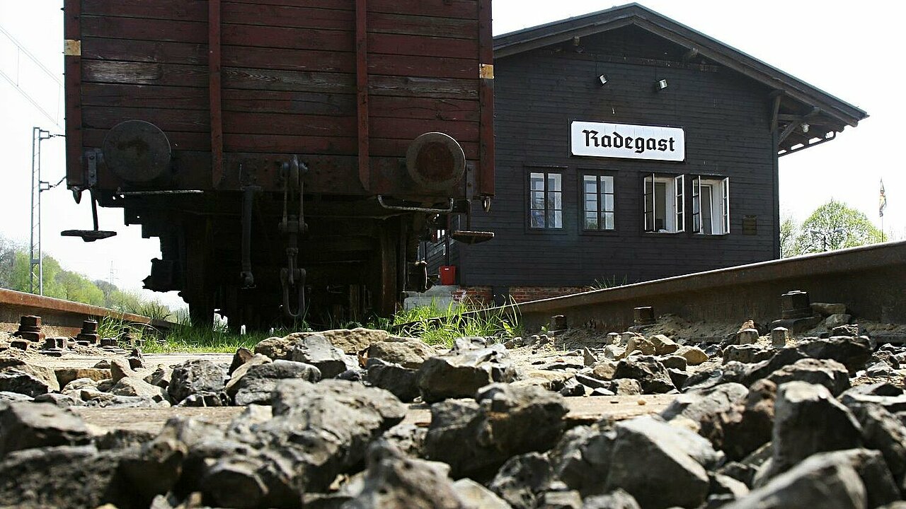 Litzmannstadt Ghetto: Turystyczny Portal Łodzi